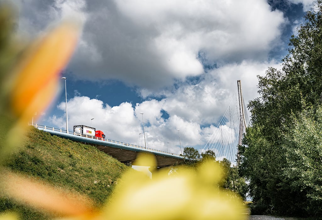 Multimodal Transport of ISO tank containers: The way towards a more ...